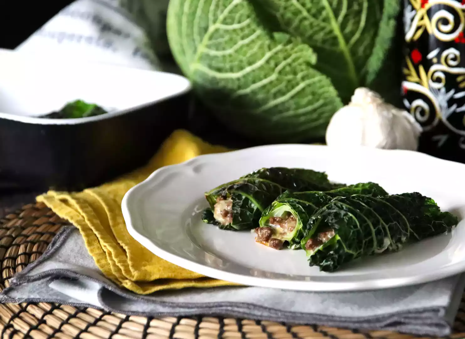 Gebakken savooiekoolrolletjes, eenvoudig recept voor lunch