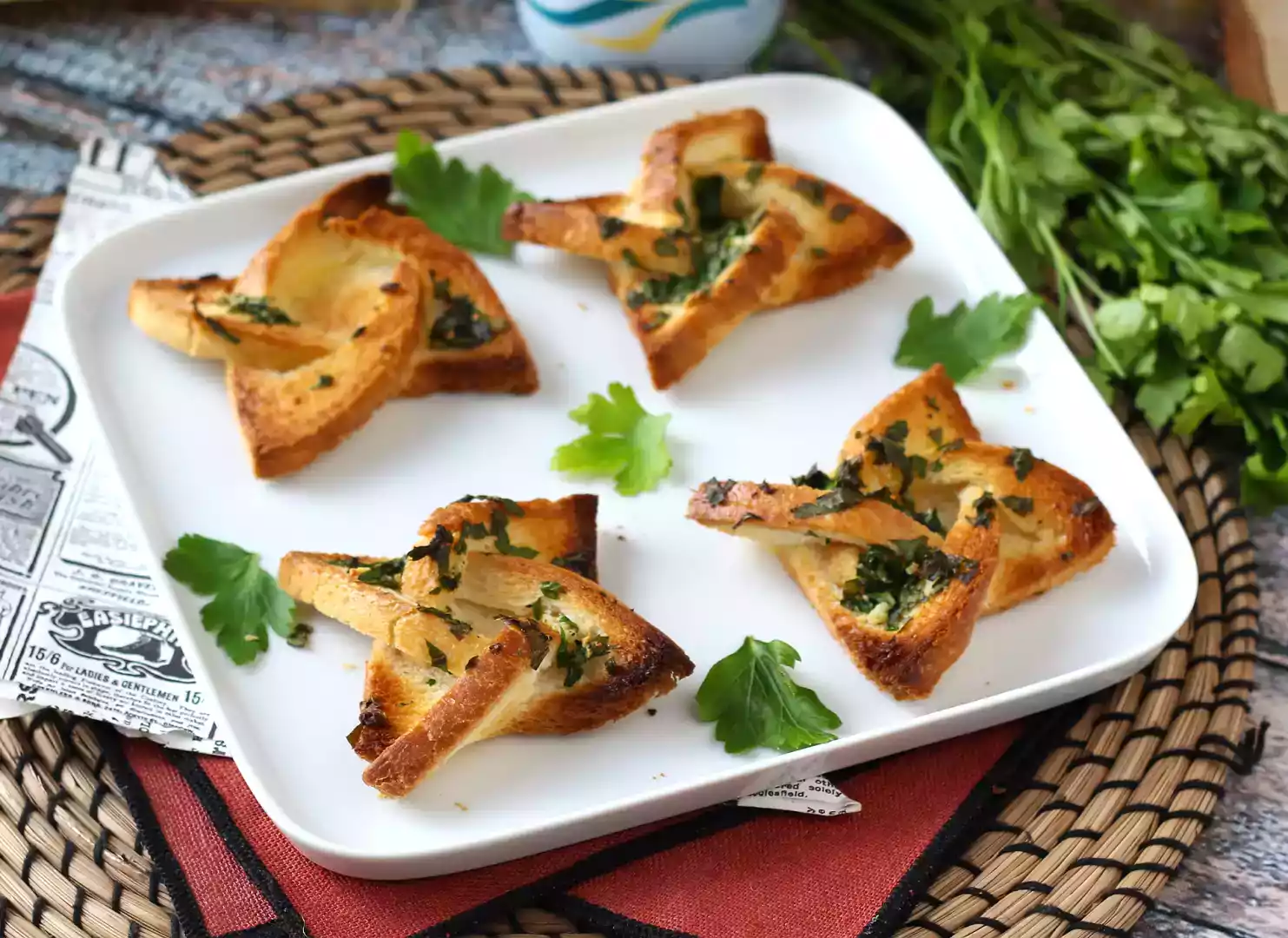 Knoflookbrood ster stijl met sandwichbrood recept